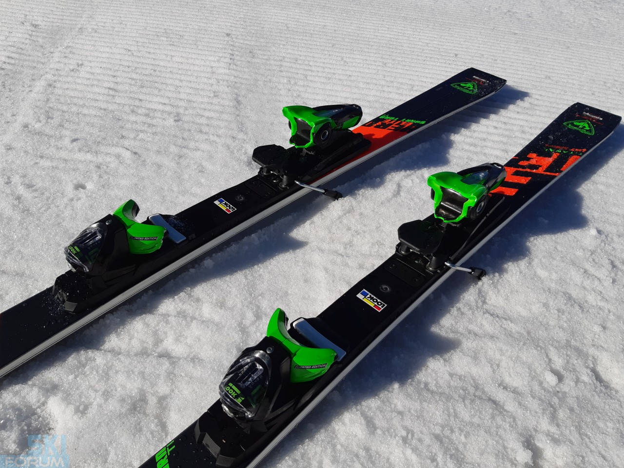 Rossignol Hero Elite Short Turn TI: performance assoluta a tutta adrenalina